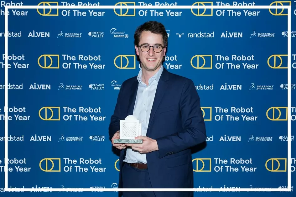 Christophe Aubé (Robagri) : « Les robots extérieurs sont le relais de ...