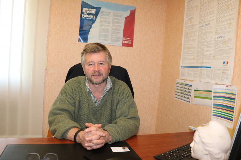 Éric Morin, éleveur et trente ans de mairie au compteur | l'Agriculteur ...