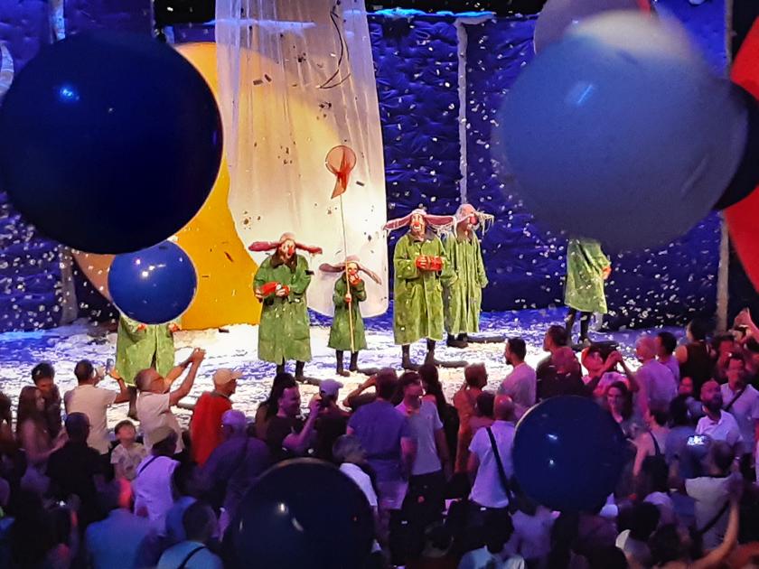 Le Slava’s Snowshow jongle avec les émotions des spectateurs | Caracterres