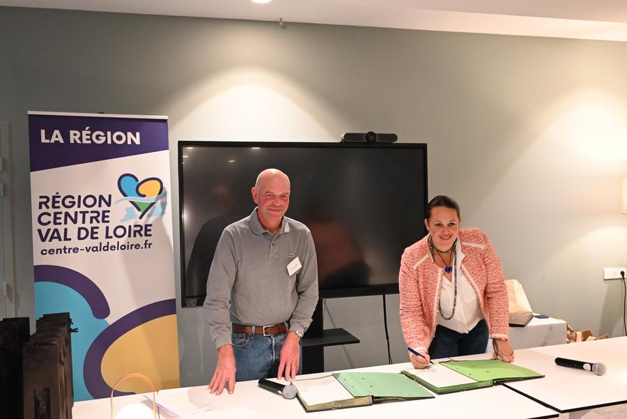 La Région Centre-Val de Loire soutient les vins de l’appellation ...