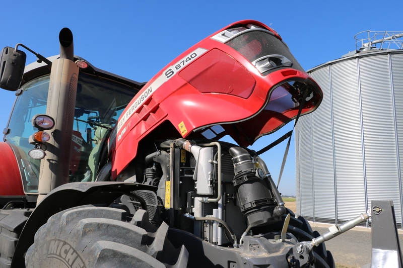 Massey Ferguson MF 8740 S « Un tracteur efficace et abordable ...