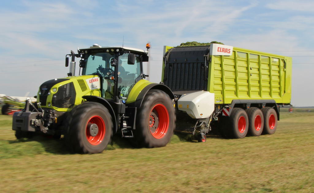 Claas : Les Cargos 9000 connectées | Réussir machinisme