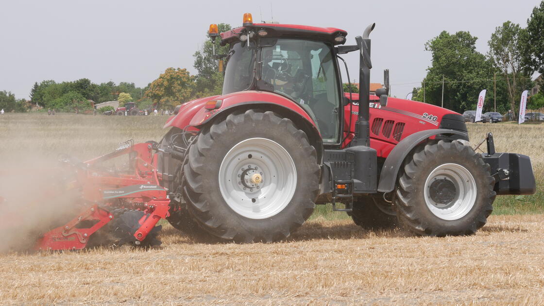 Kverneland - Un meilleur recoupement sur les Qualidisc Pro portés ...