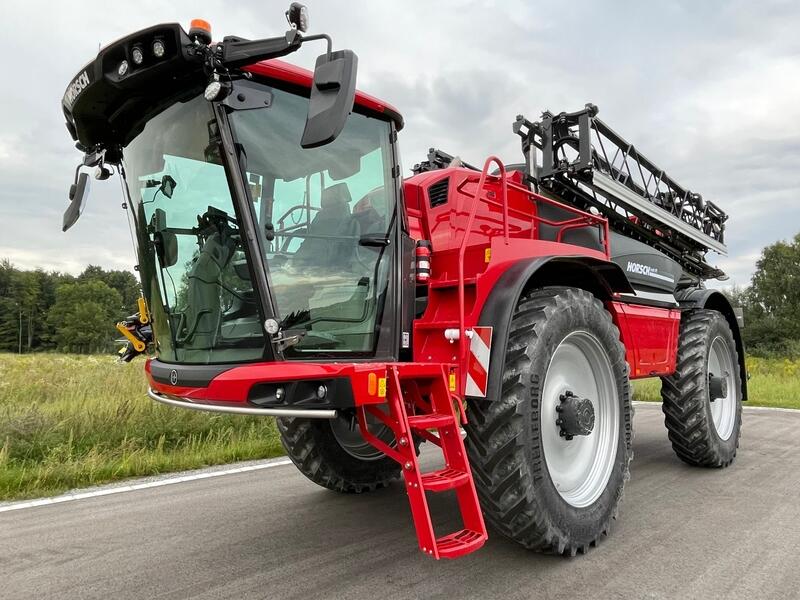 Horsch - Nouvelle cabine et voie variable pour l’automoteur Leeb VT ...