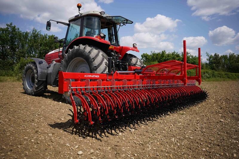 Özdöken - Des houes rotatives repliables | Réussir machinisme