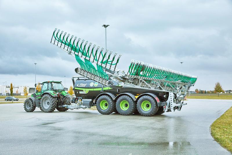 Fliegl - Une rampe à patins de 30 mètres à 6 sections | Réussir machinisme