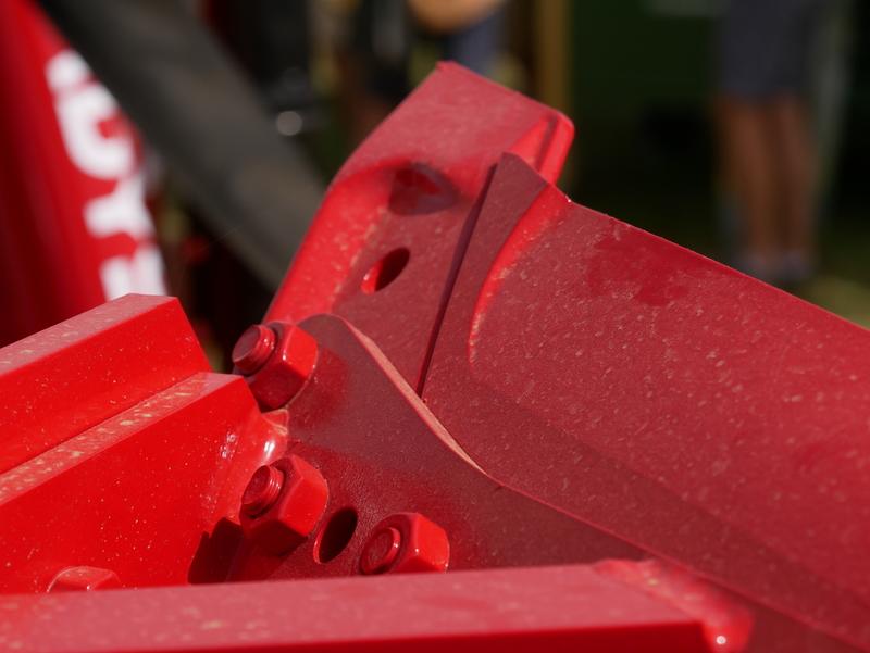 Ovlac – Le soc Ecoflow limite l’usure | Réussir machinisme