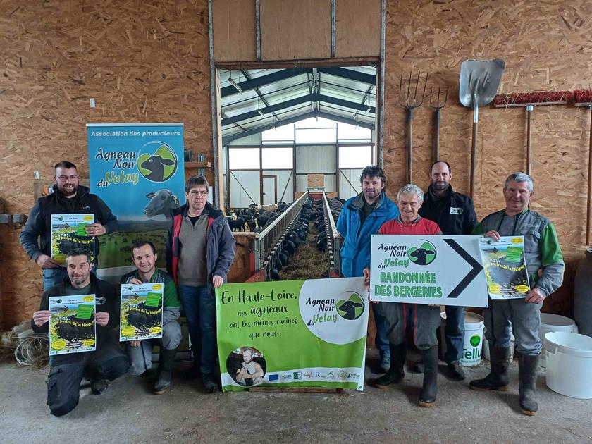 Célébrons la Noire du Velay, dimanche 12 mai au Monastier | Agriculture ...