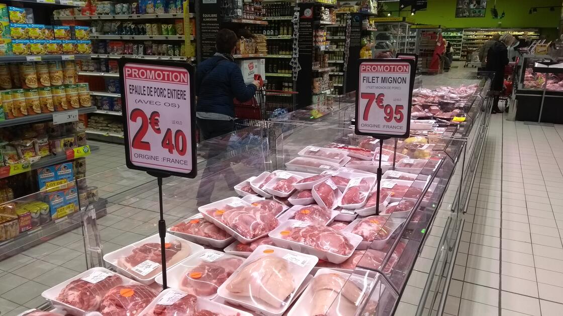 Les éleveurs de porcs veulent que la distribution tienne compte de la ...