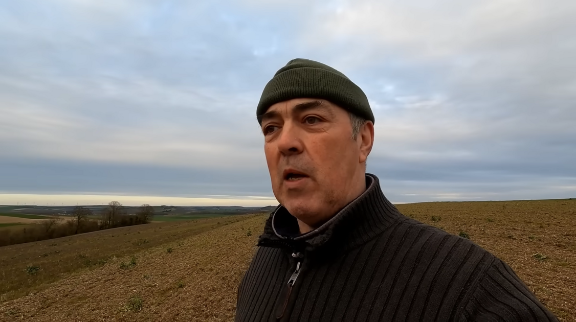 Champagne | Un agriculteur proteste contre les enfouissements de câbles ...