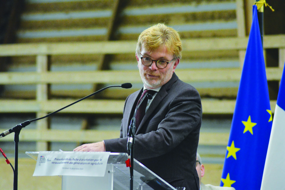 Fesneau détaille son " pacte " pour renouveler les générations | Union ...